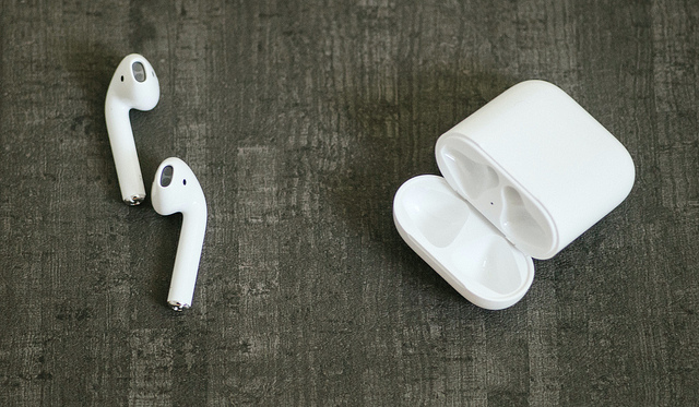 Florida Man Says His Apple AirPods Exploded Mid-Workout - Print & Promo ...